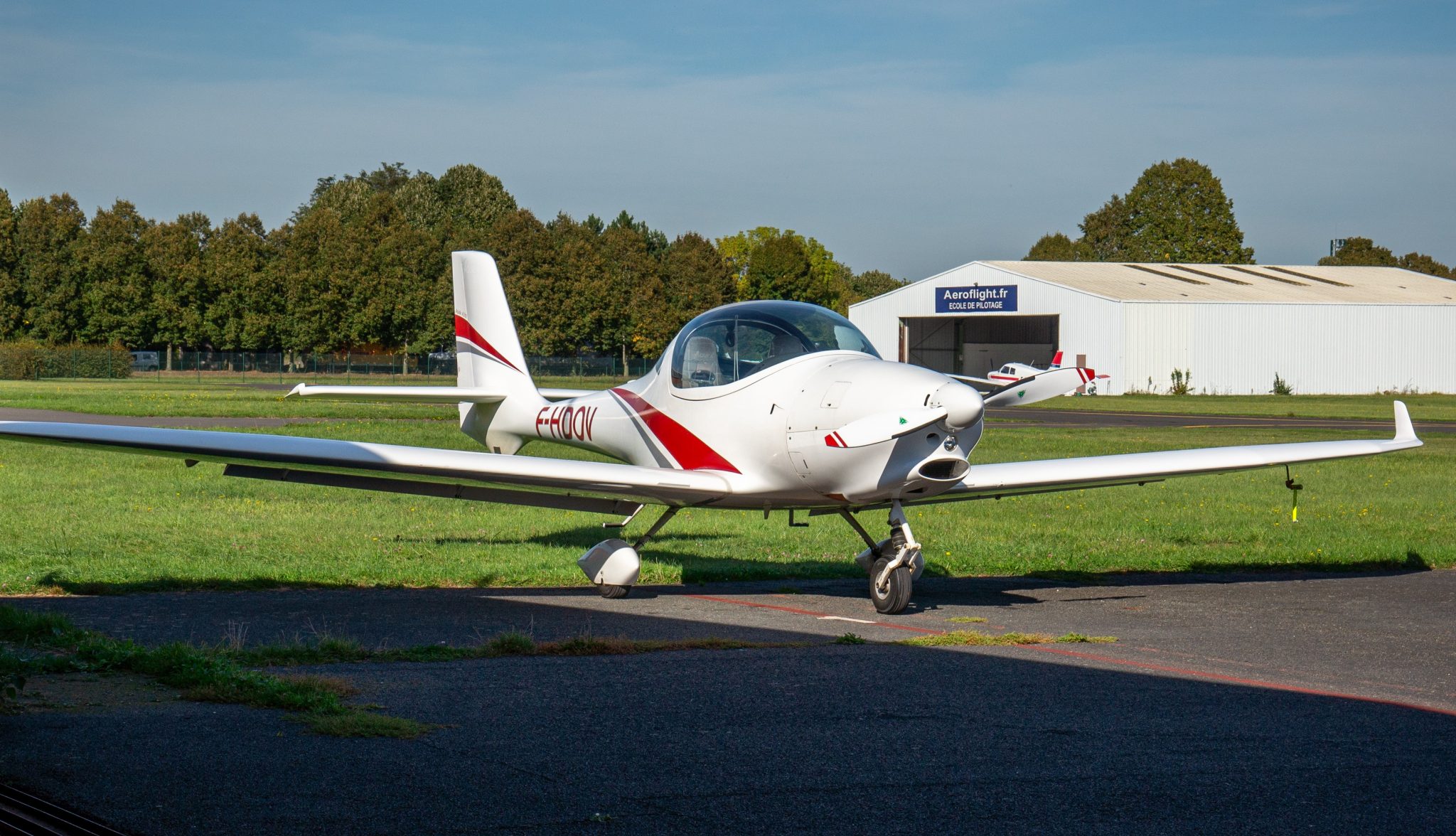 Tarifs avions – Aéroclub Paris.Aero